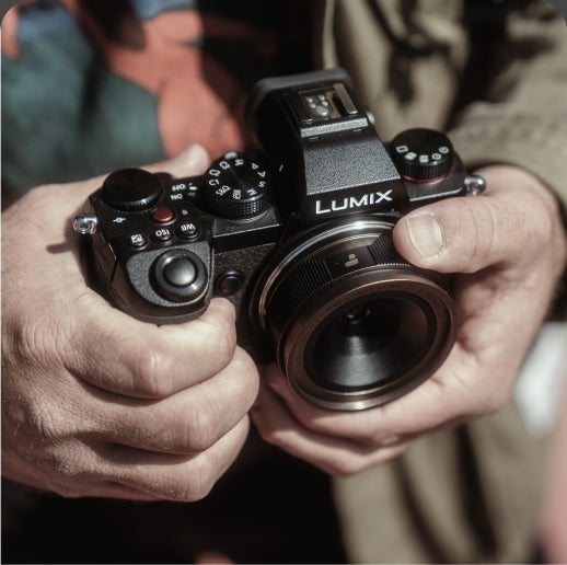 Defender Pro Camera Body Cap with AirTag Storage: Secure and Track Your ...